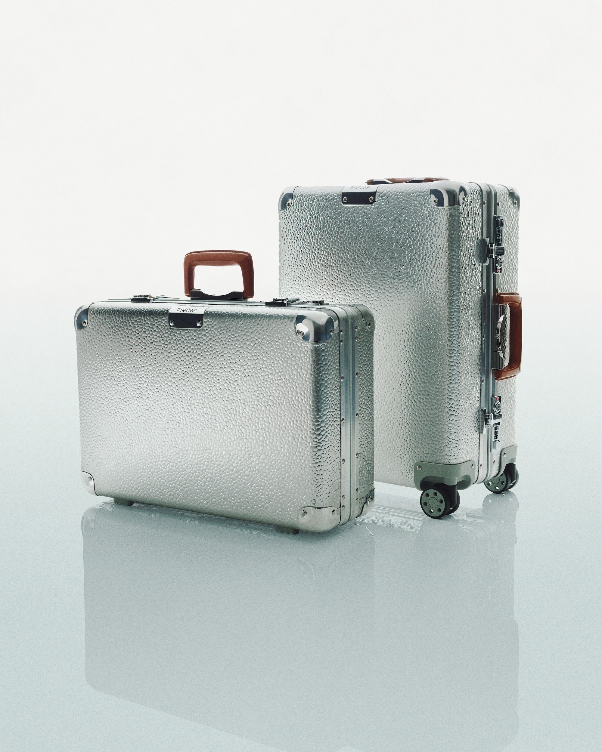 RIMOWA UNVEILS LIMITED-EDITION HAMMERSCHLAG COLLECTION: A NOSTALGIC ODE ...